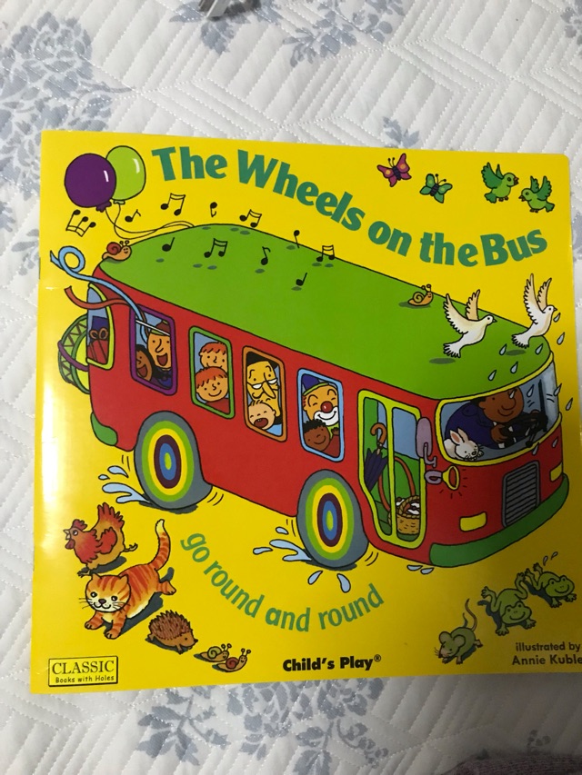 The wheels on the bus - 小花生